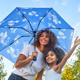 Folding Reverse-Close Umbrella with Wind Protection – Totes.com USA